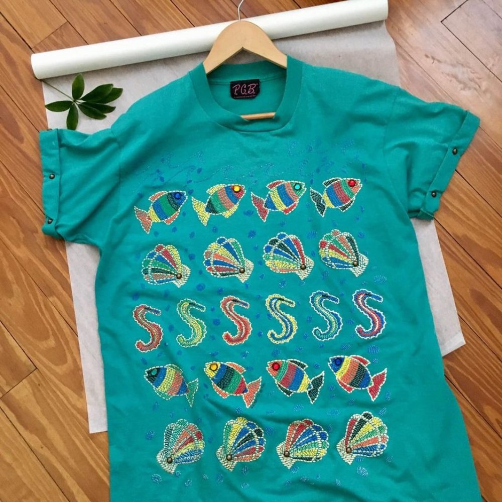 Lp Vintage 80s Embellished Beaded Fish And Shells T-S… - Gem